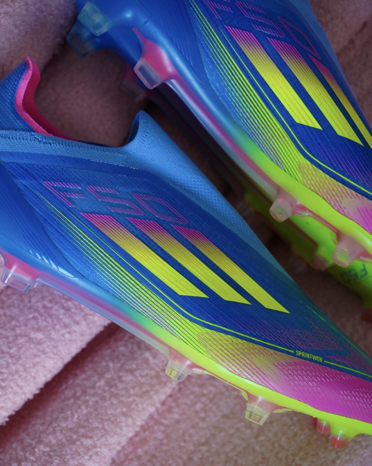 Lamine Yamal F50 Review - dein-fussballschuh